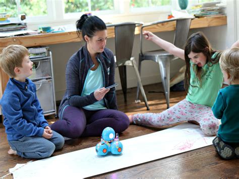 Learning With Dash And Dot Coding And Robot Art No Time For Flash Cards