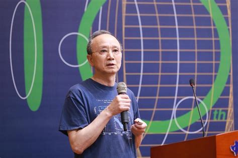 走进上帝粒子希格斯粒子发现 周年纪念科普报告会圆满成功