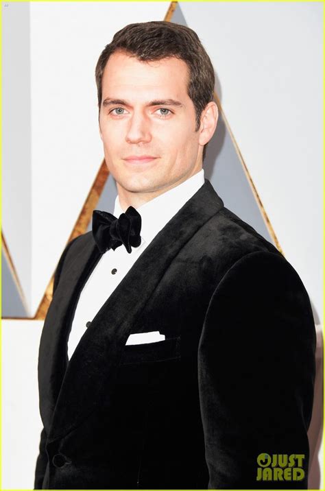Henry Cavill Brings Girlfriend Tara King To Vanity Fair Oscar Party