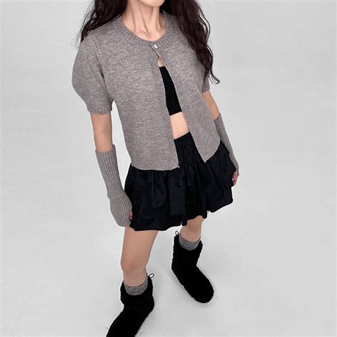 니트 반팔 원버튼 퍼프소매 가디건 And 핑거홀 워머 투피스 셋업 2color 에이블리