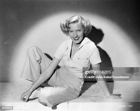 30699 Jean Arthur Photos And High Res Pictures Getty Images