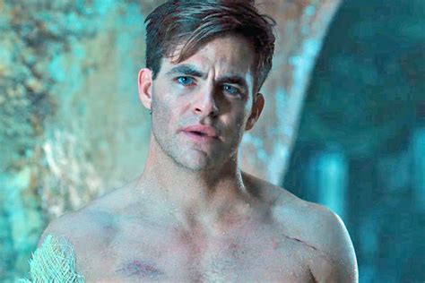 Chris Pine Doesnt Get The Hype About His Nude Scenes