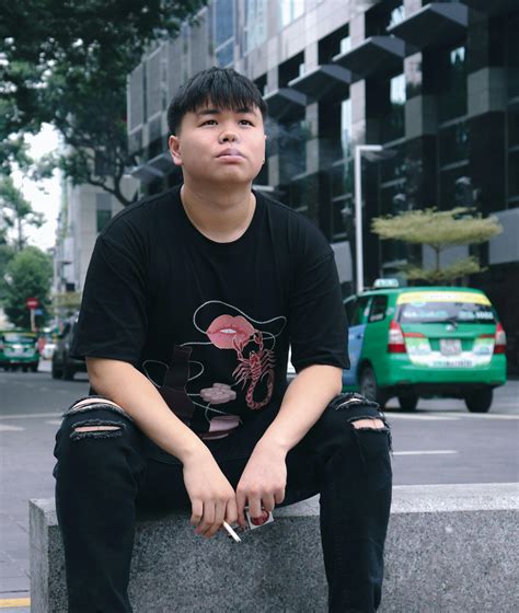 Caseoh Youtuber Photos Download The Best Free Caseoh Youtuber Stock