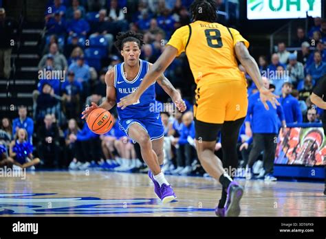 St Louis Mo February 20 Saint Louis Guard Kellen Thames 0 Drives