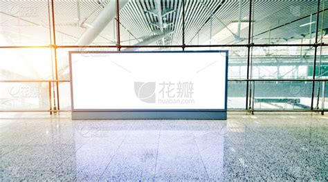 布告栏 车站月台 空白的 数字化显示 模板 现代 商业金融和工业 门厅