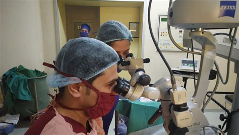 مرکز تخصصی و فوق تخصصی چشم پزشکی جواد الائمه علیه السلام ‍ 🔰لکه های