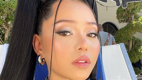 Bella Poarch Is Gorgeous In All Black And Multicolor Coat For The Beat Juice Entertainer News