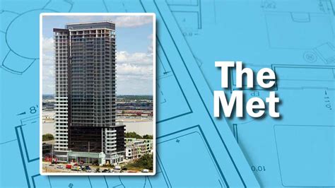 PHOTO View Of The Met