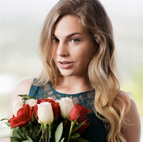 Sydney Cole Biographywiki Age Height Career Photos And More