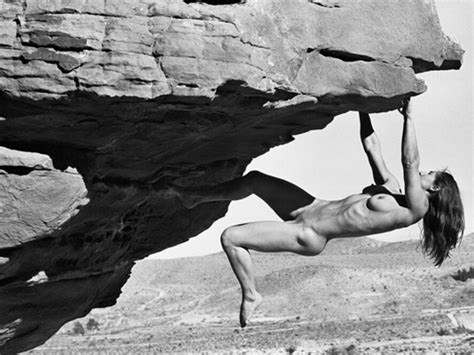 Sports Nude