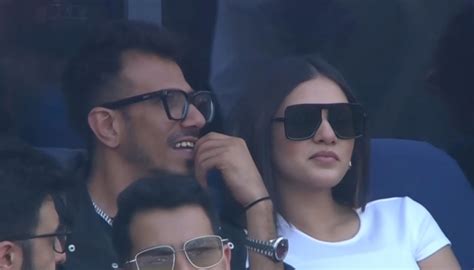 Fact Check: Yuzvendra Chahal And RJ Mahvash’s Intimate Moment Caught On Camera - Here's The ...
