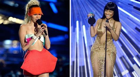 35 Of The Craziest Moments In Vma History