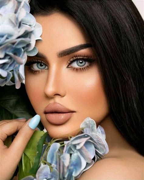 ‎تک بیت های عاشقانه‎ Added A New Photo تک بیت های عاشقانه