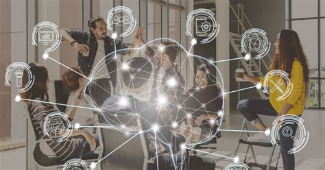 Role Of Internet Communication In Modern Society