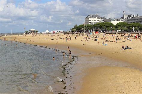 Arcachon France Travel And Tourism Attractions And Sightseeing And