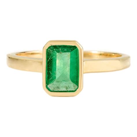 Egyptian Revival 18 Karat Gold Emerald Solitaire Ring Size 6 Chairish