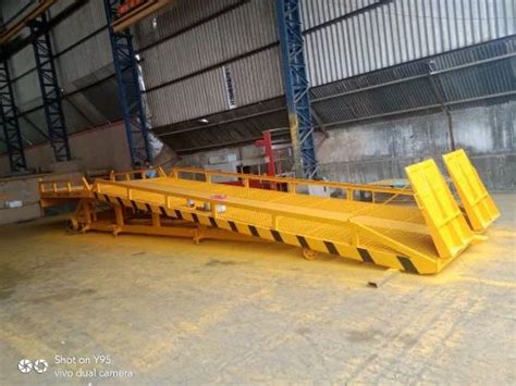 12000 Mm Yard Ramp Mobile Portable And Loading Fork Forklift Truck 10