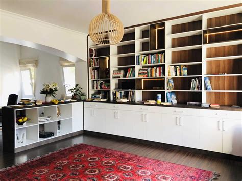 المكتبات وخزائن الكتب Closets Unlimited