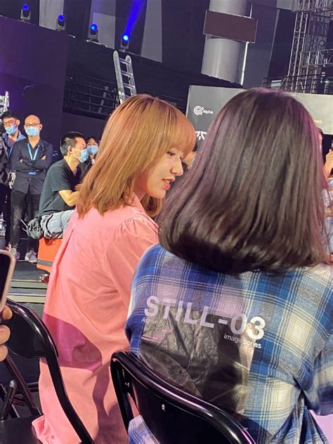 Cheng Xiao Falling Into Your Smile Drama Filming Korean Girl Groups Drama Film South