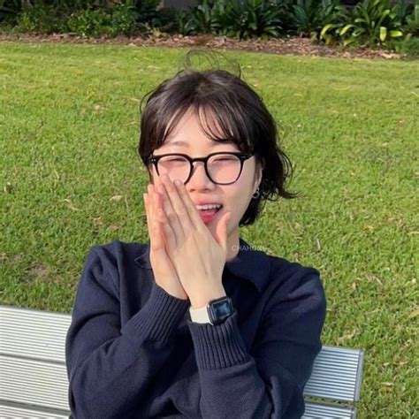 차홍아르더 본점 신혜빈 혜빈쌤의 헤어상담소혜담소 평범한 대학생의 퍼스널헤어 는~ 영상 속 고객님의 모발 색은