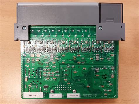 1746 No81 Allen Bradley Digital Output Module 8 Point Relay