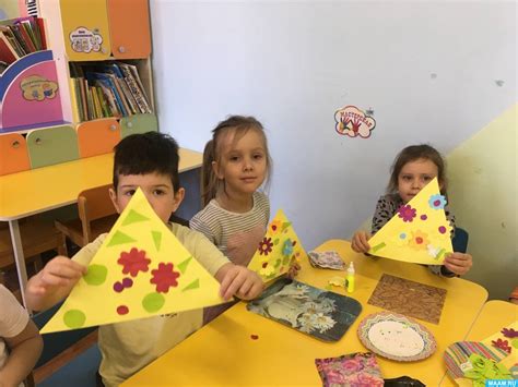 Конспект занятия по аппликации в средней группе «Русский платочек 4 фото Воспитателям