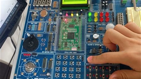 Fpga2 과제2 Week12 시프트 레지스터 설계 동작영상 Youtube