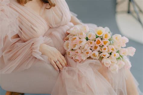 Pregnant Woman In A Puffy Pink Dress Elegance And Pregnancy Stock Image Image Of Elegance