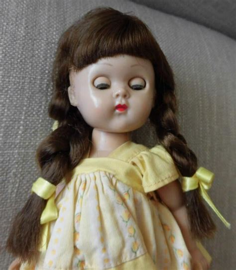 Vintage Vogue Doll 1950s Early 60s Ginny Bent Knee Walker Brown Hair
