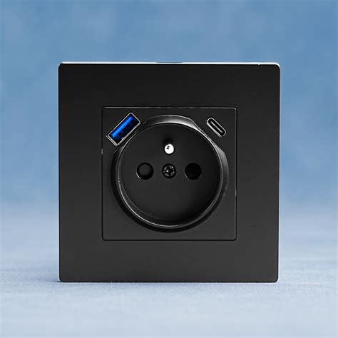 Eu Standard Pc Flame Retardant Wall Socket Usb Type Ca Electrical
