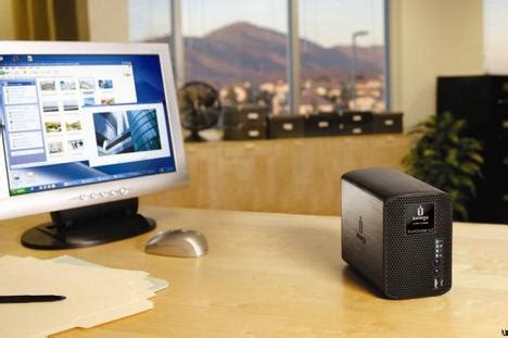 Iomega StorCenter Ix NAS Ubergizmo