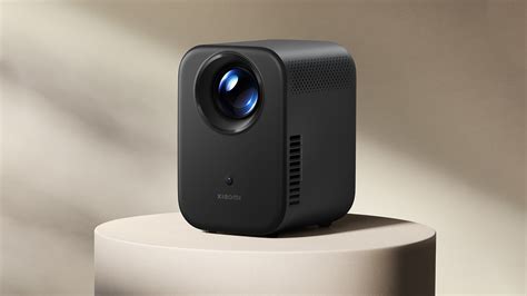 Xiaomi bất ngờ hé lộ máy chiếu mới Có độ phân giải p hỗ trợ phát K và tự động lấy nét