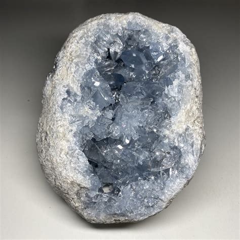Что такое жеода? | MINERAL KIRKA | Дзен