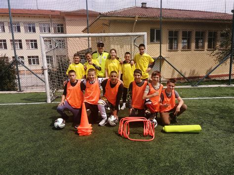 Занимания по интереси НП Заедно в изкуствата и спорта ОУ Отец Паисий