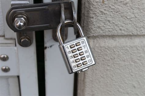 Stuck Combination Padlock How To Open A Combination Lock Faster Locksmith