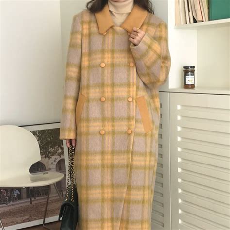 체크 배색 카라 더블 브레스트 모직 롱 코트 Bb125141