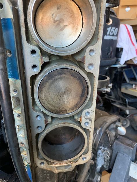 1985 Mercury 200hp Complete Powerhead Assembly 858 8712a59 Express Marine