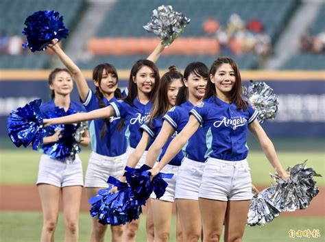 檔案fubon Angels 20180810 台灣棒球維基館