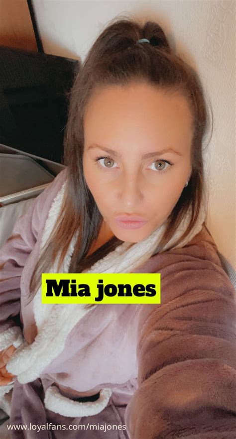 Mia Joness Official Social Fan Page Loyalfans