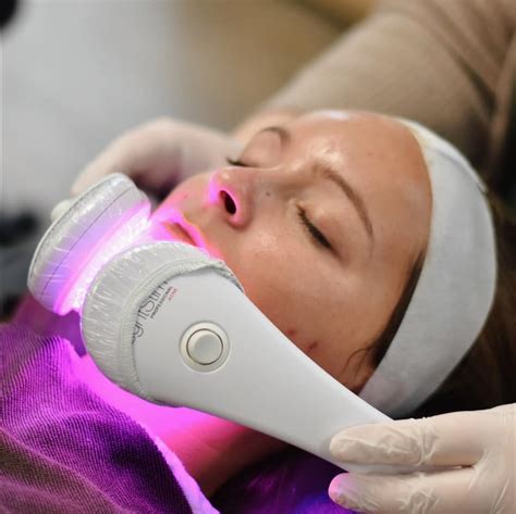 High Frequency Vs LED Which One Is Best For My Acne Kinleykay Com