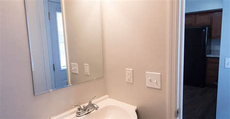 Hidden Elms Apartments Renewing Management