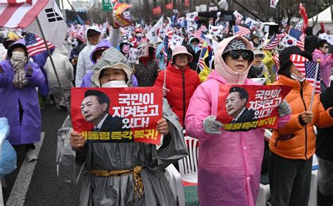 Rallies Grow In South Korea As Court Weighs Presidents Fate