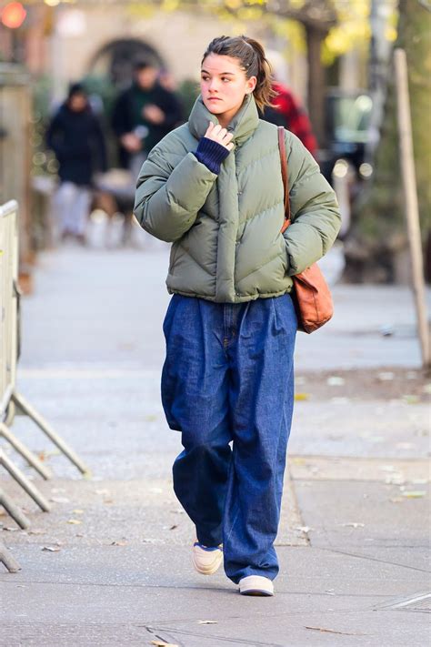 Der Style Von Suri Cruise So Lässig Besucht Sie Mama Katie Holmes Am