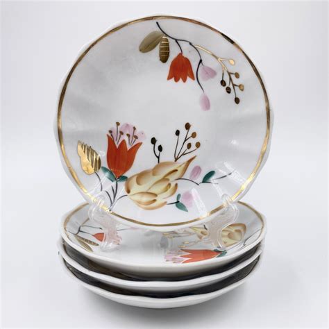 Набор из 4 х розеток украшенных изображением цветов фарфор роспись золочение Дмитровский