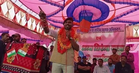 Chhattisgarh Know Who Ram Kumar Toppo Is Former Crpf Commando Who Defeated Congress Minister