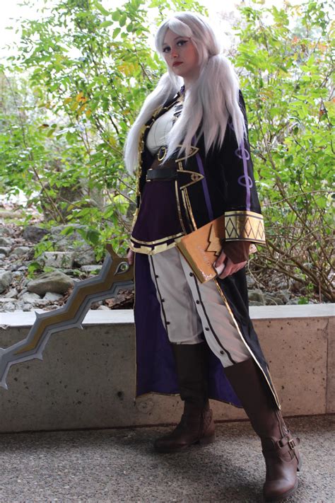 Female Robin Fire Emblem Cosplay Female Robin Fire Emblem Cosplay