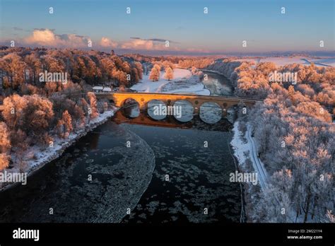 Coldstream Bridge The Crossing Of The Scottish Border It Was Here That The Stone Of Scone