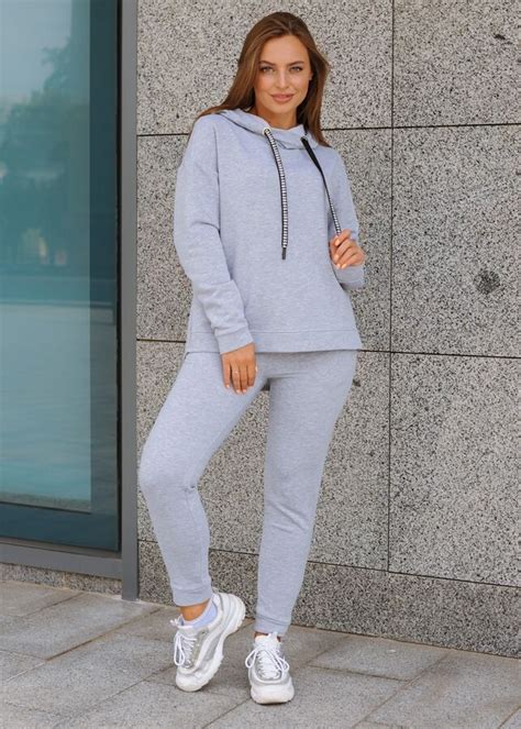 Костюм спортивный женский Женский спортивный костюм Костюмы и комбинезоны Спортивные женские