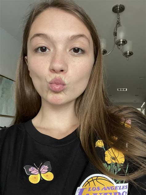 Mira Monroe On Twitter Cute Silly Faces😋💋 This Past Week Has Been