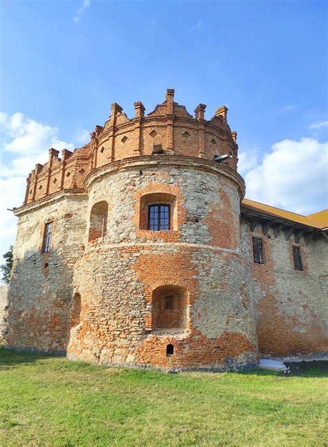 Замок Князів Острозьких 16 ст